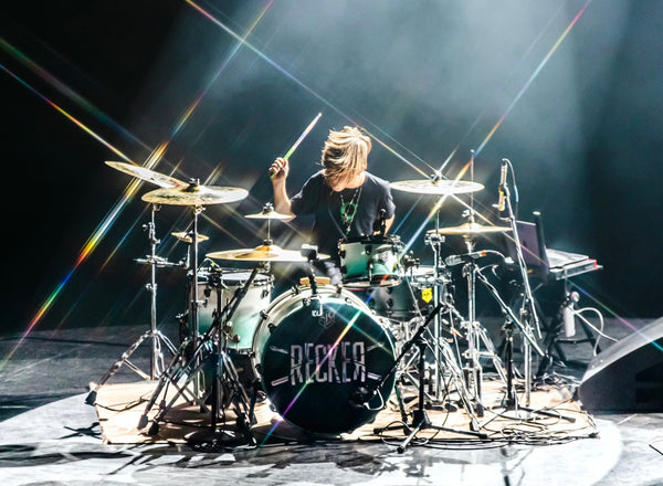 RECKER EANS - KIDS TONIGHT SHOW - Destroy A Drum